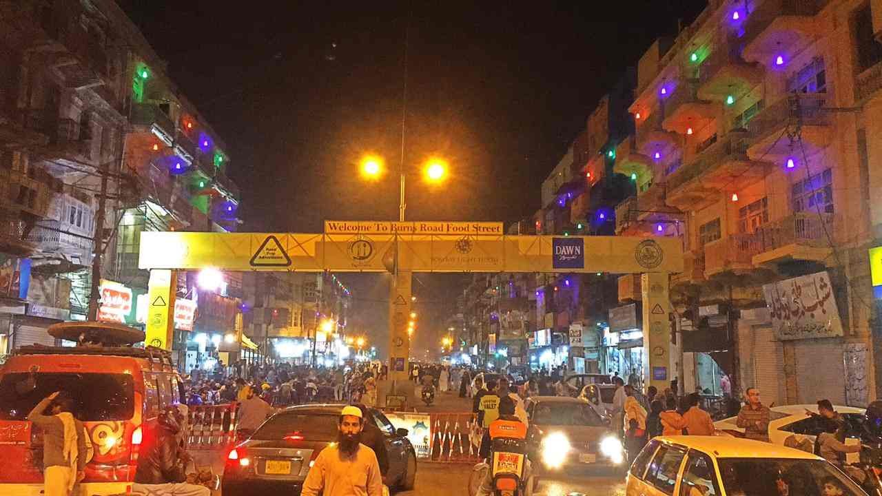 Best food street In Karachi 2026 - Hey Pakistani