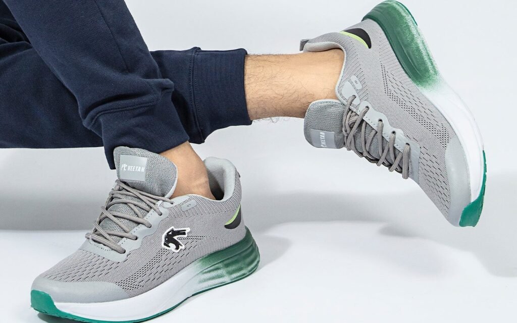 5 Best Service Shoes in Lahore 2026 - Hey Pakistani