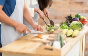 5 Best Cooking Classes in Lahore 2026 - Hey Pakistani